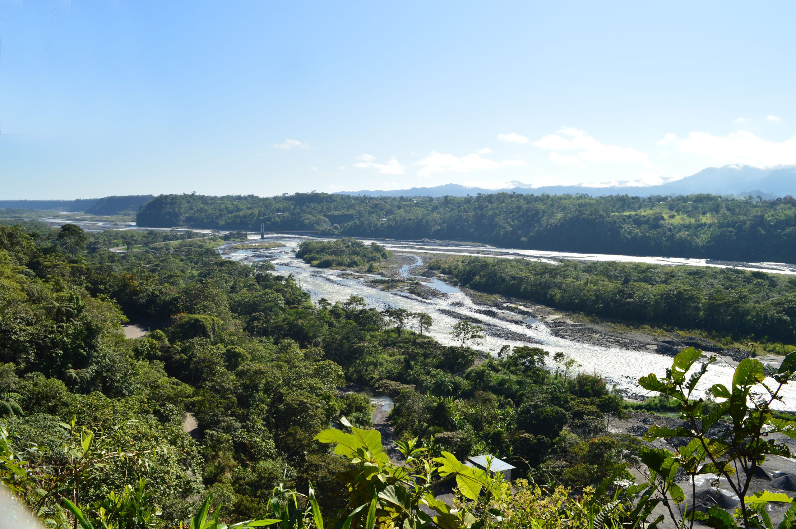 REQUIEM POR LAS PLAYAS DEL RÍO UPANO – POESÍA - PUEBLO MACABEO